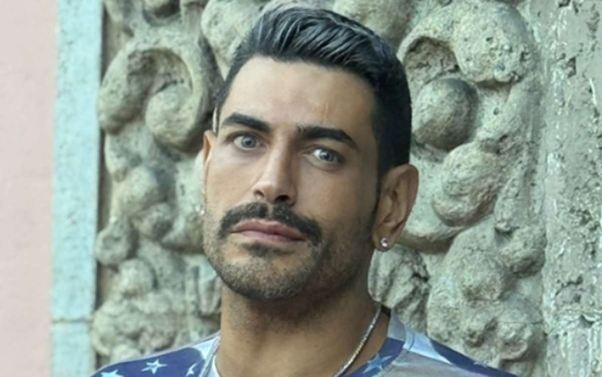 Sarper Güven - Columbus Funny Bone Comedy Club & Restaurant